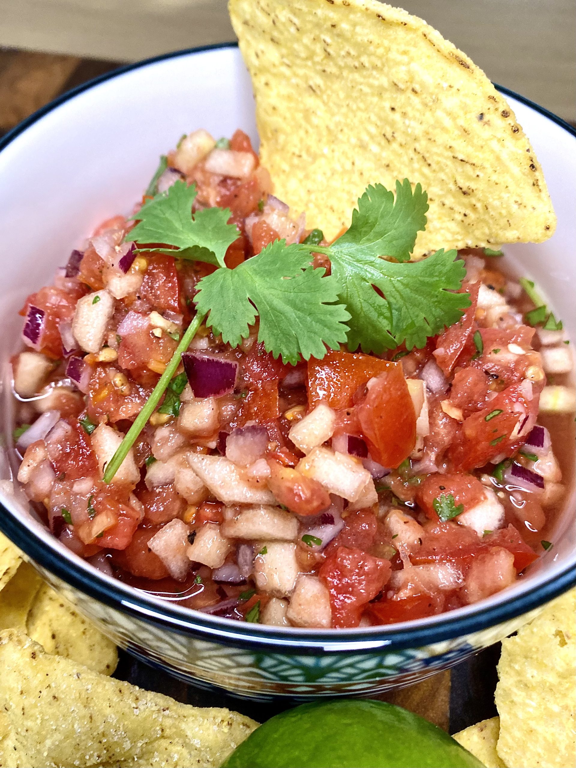 How to Make Restaurant Style Salsa at Home - Cooking on Sunshine