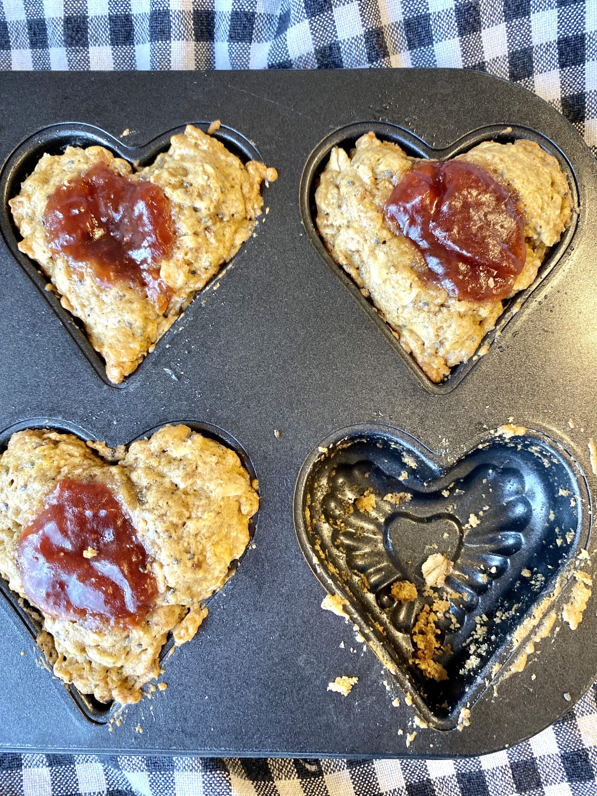 How To Make Breakfast Baked Oat Bites - Cooking on Sunshine