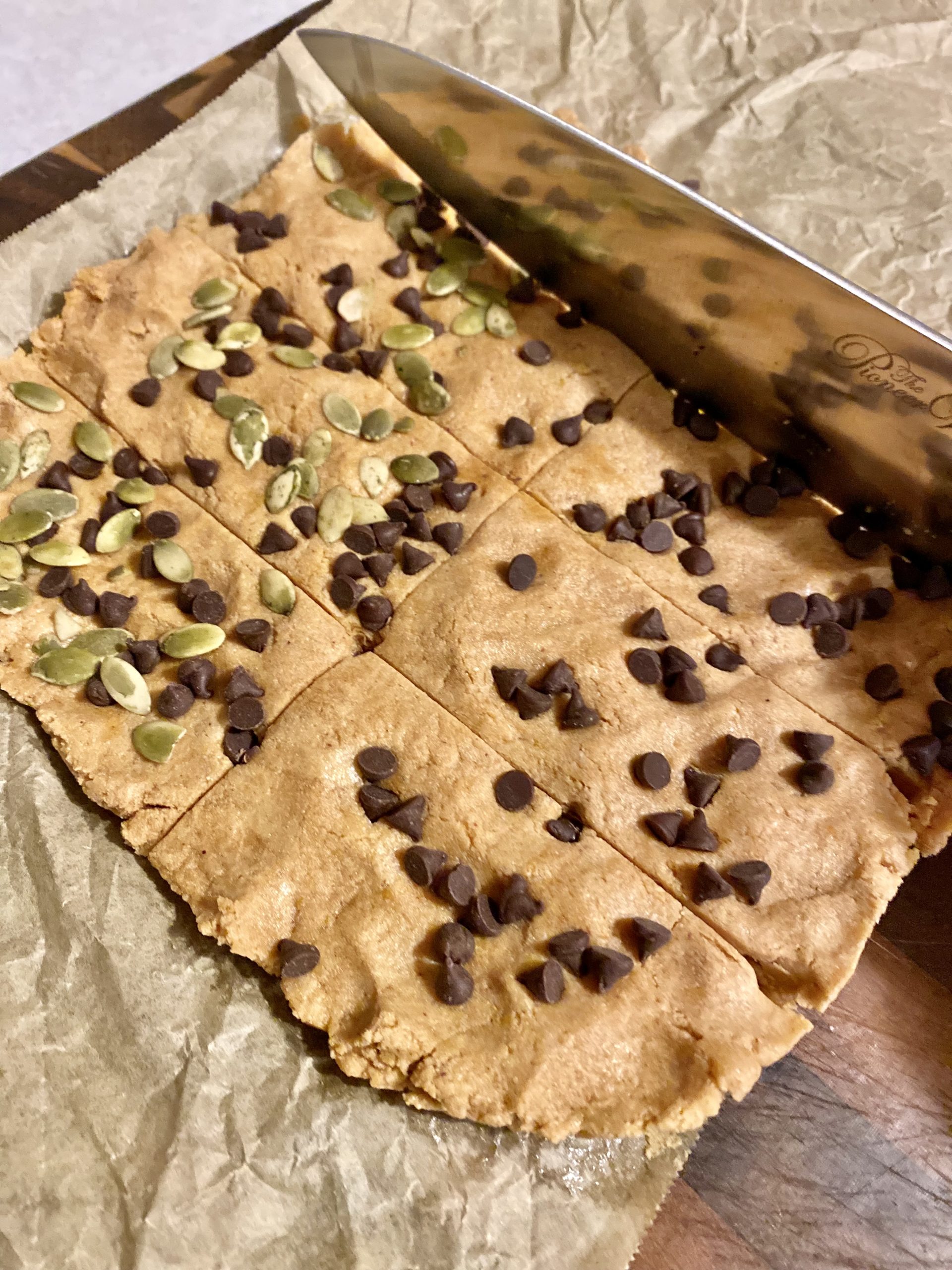 How To Make 5 Ingredient Protein Bars - Cooking on Sunshine